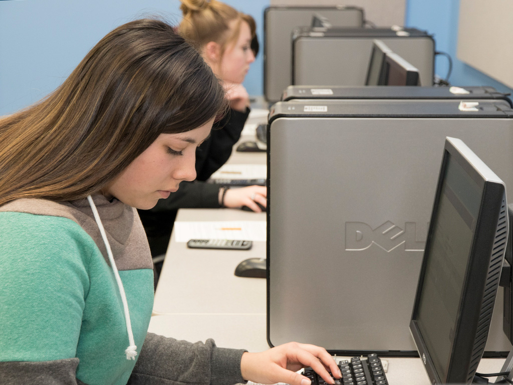 Testing Center | Heartland Community College